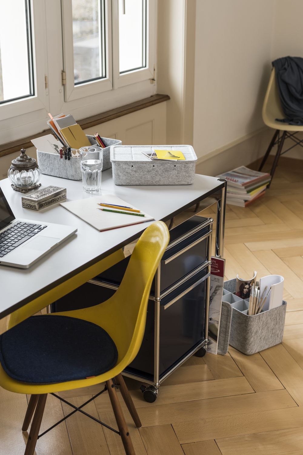 USM Haller Home Office - Designer furniture by smow.ch