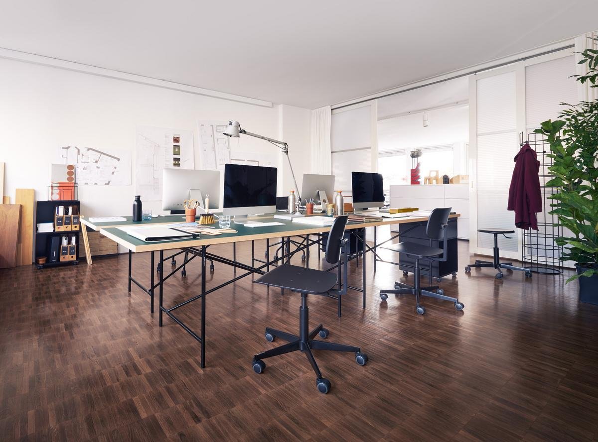 Eiermann Tisch | Richard Lampert | von Egon Eiermann - Original von smow