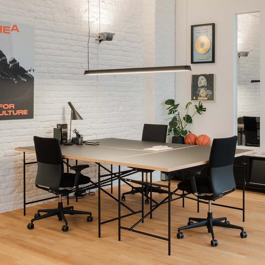 Eiermann Tisch | Richard Lampert | von Egon Eiermann - Original von smow