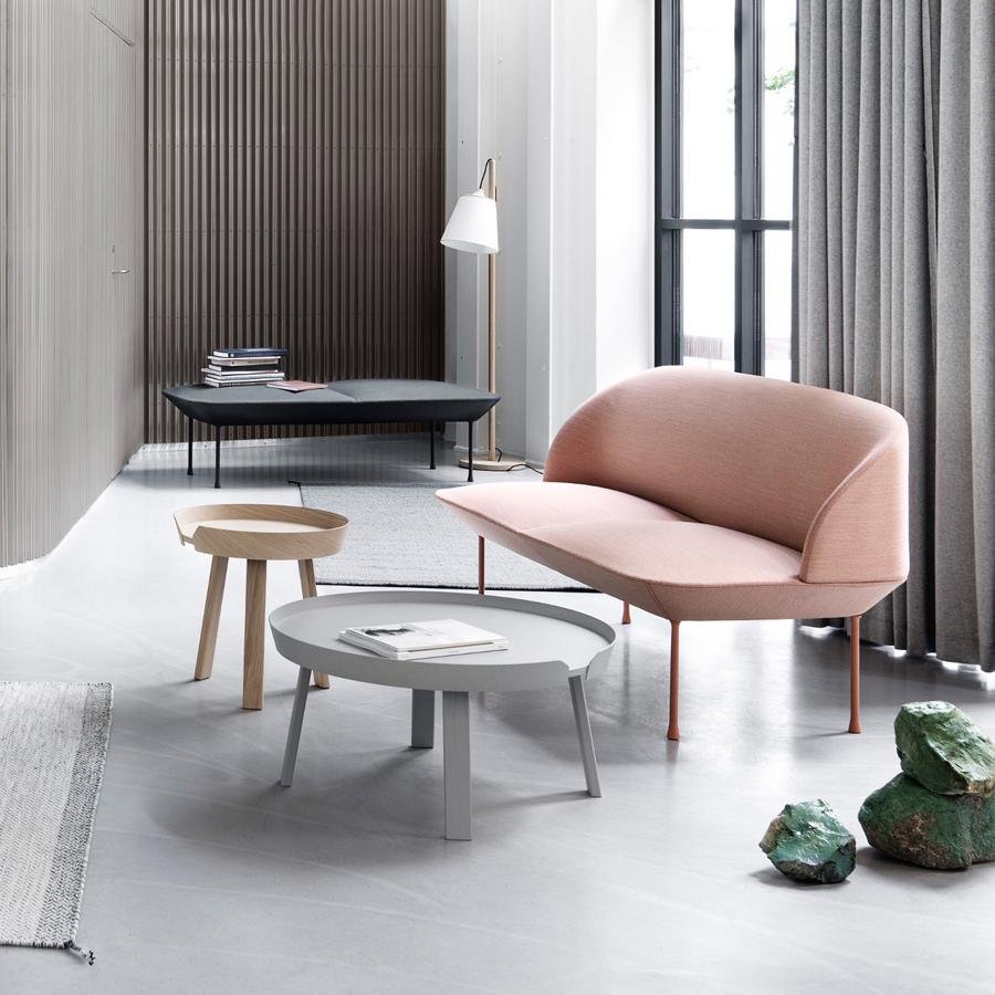 Around Coffee Table | Muuto | Couchtische - Designermöbel von smow