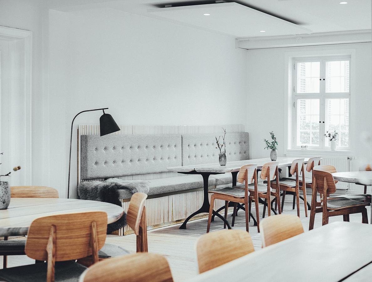 Line Two | Norr11 | Stehleuchten & Leseleuchten - Designermöbel von smow