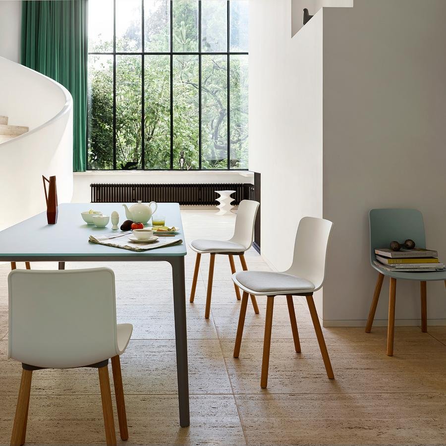 HAL RE Wood | Vitra | Stühle - Designermöbel von smow