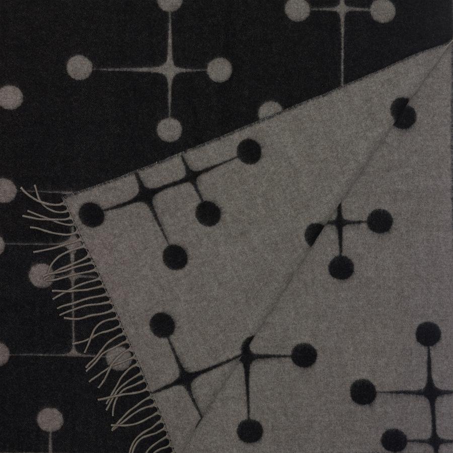 Eames Wool Blanket - Dot Pattern | Vitra | von Charles & Ray Eames ...