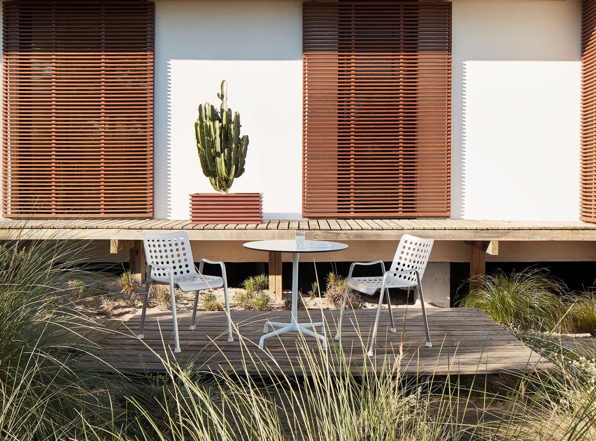 Contract Table Outdoor | Vitra | von Charles & Ray Eames, 1950 ...