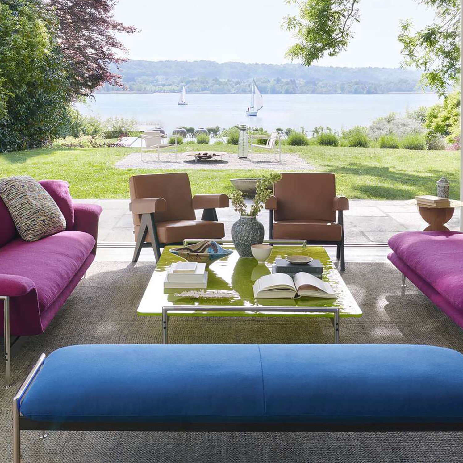 Capitol Complex Armchair | Cassina | Loungesessel - Designermöbel von smow