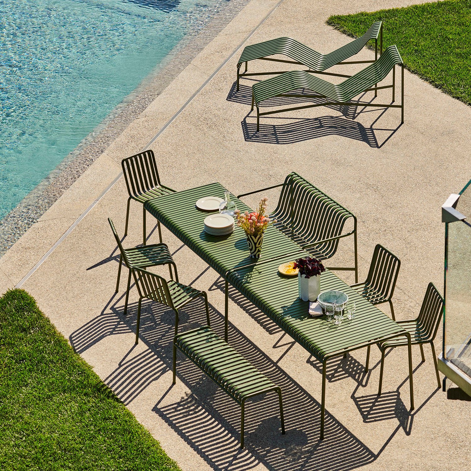Palissade Tisch, Hot galvanized, L 170 x B 90 cm | Hay | Gartentische ...