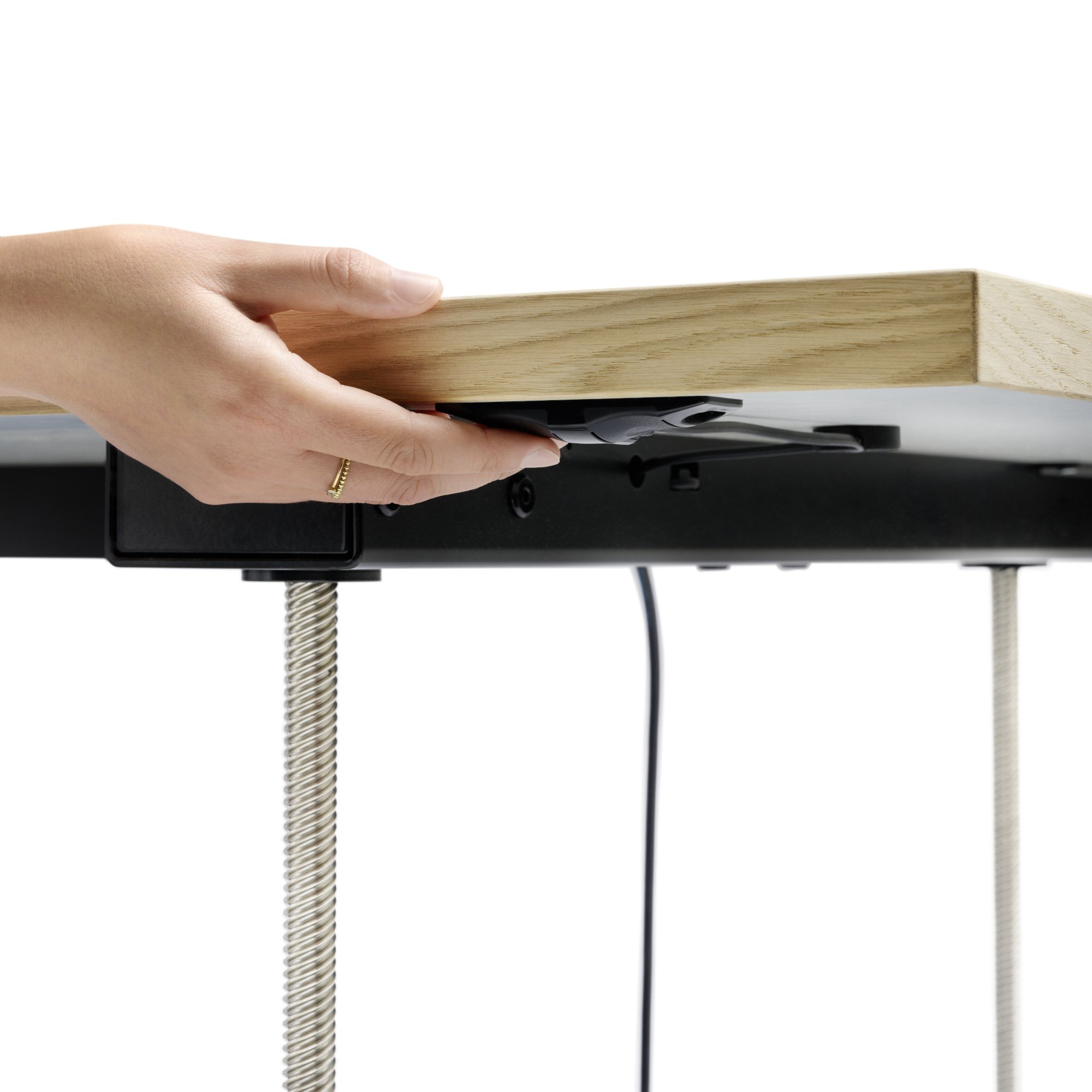 Eiermann 1 Tisch E (Elektrische Höhenverstellung) | Richard Lampert ...